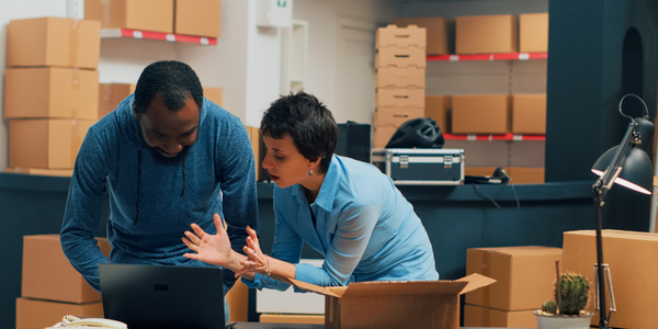 Supply Chain Interview Questions for Logistics Specialist - ScmIQ-083